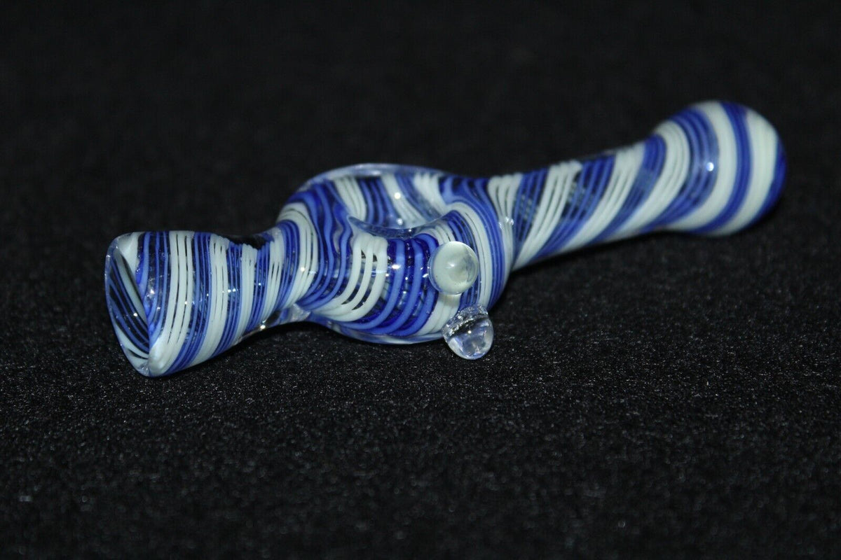 BW HITTER 4" Glass One Hitter Pipe – The Hippie Momma Shop